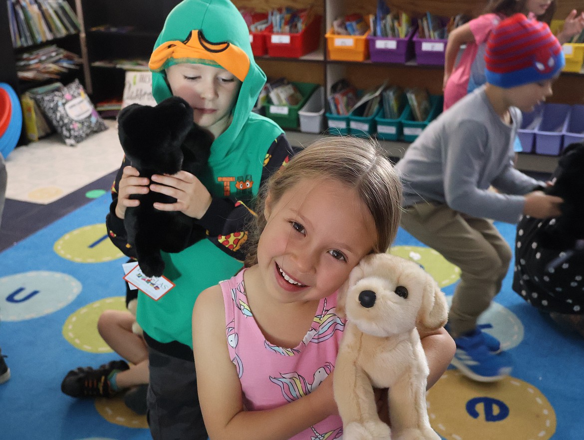 Paws and Pages with Parker: Inspiring first graders to read | Coeur d ...