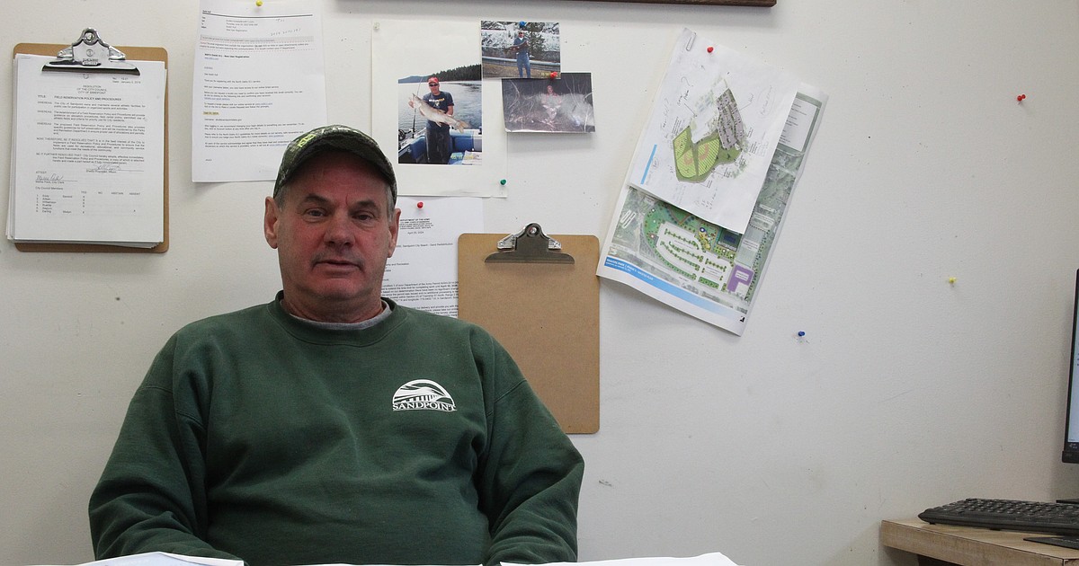 ‘A walk in the park’: Parks supervisor retiring after 26 years ...