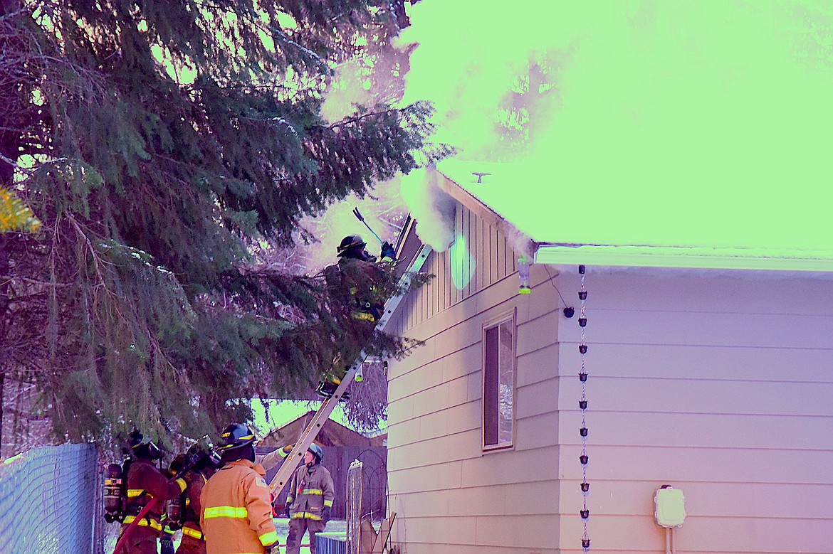 WILD ART - Libby fire crews battle house fire | Hagadone News Network