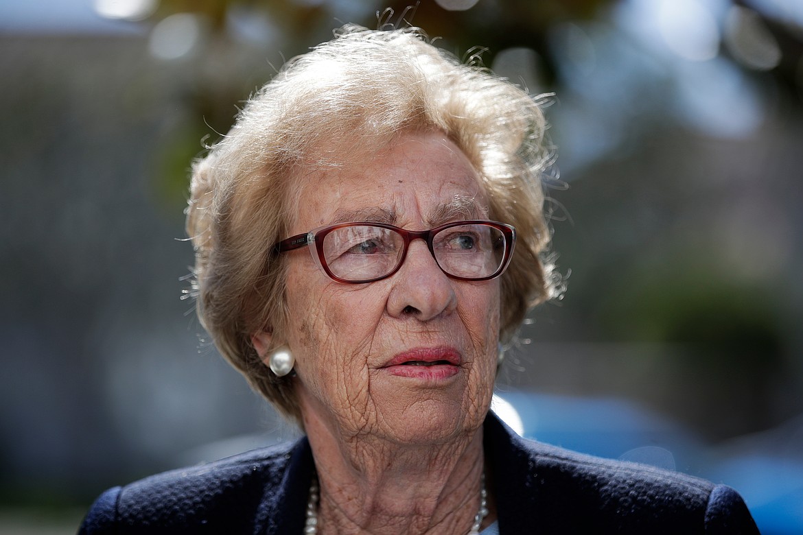 Holocaust survivor Eva Schloss, stepsister of Anne Frank, dies at 96 ...