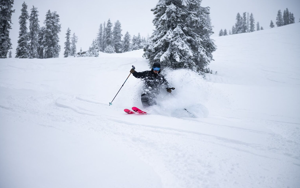 Fresh snow revives area ski hills after slow start | Bonner County ...