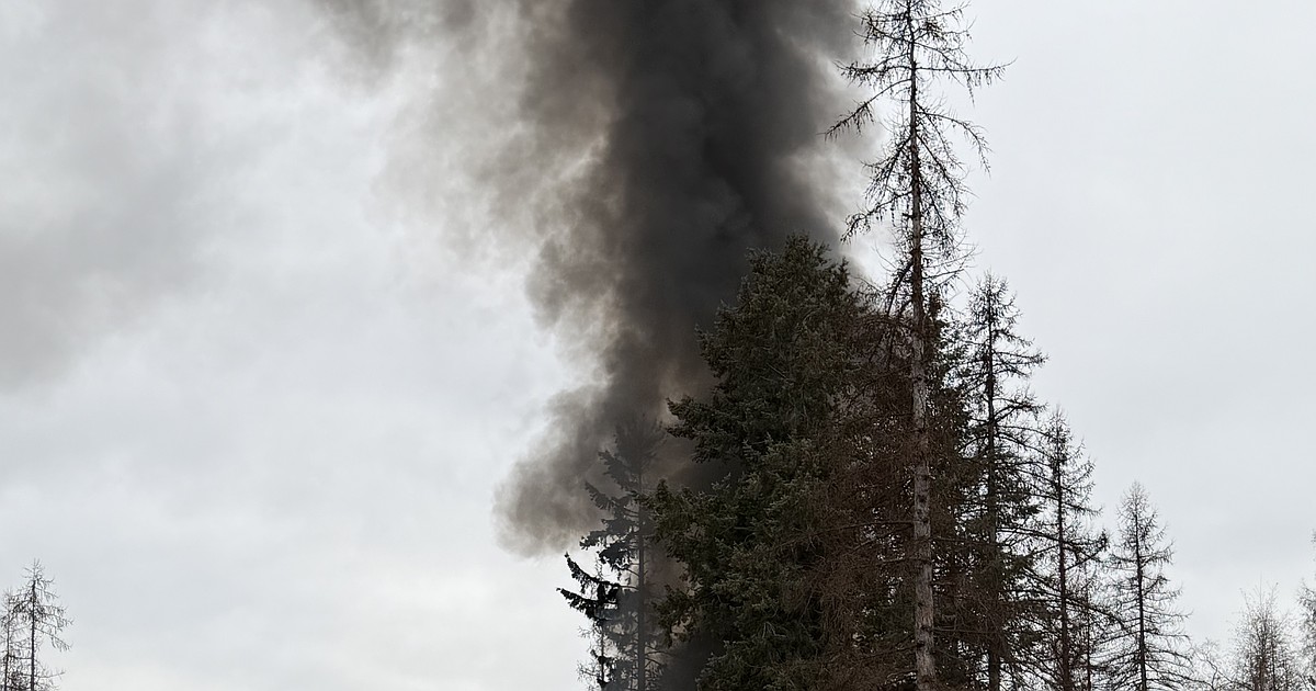 Ferndale residents report hearing explosion before structure fire ...