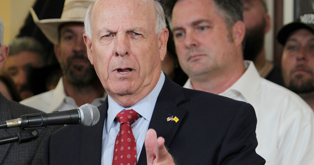 Senate confirms Steve Pearce to lead the BLM in a party-line vote ...