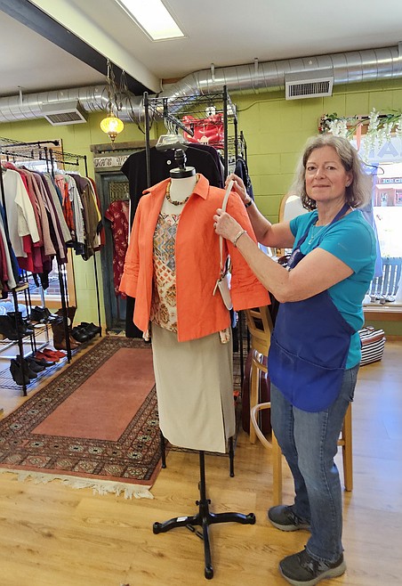 2.5 million reasons to like Bizarre Bazaar | Bonner County Daily Bee