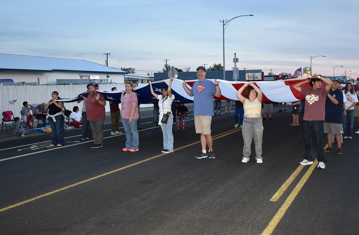 Moses Lake takes to the streets in Spring Fest Parade | Hagadone News ...