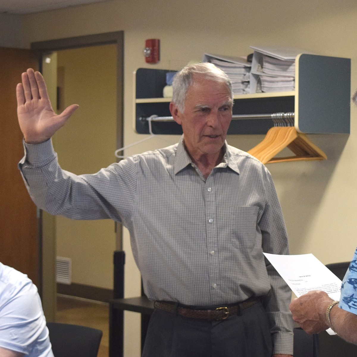 Lowell Allred sworn in to Columbia Basin Hospital Board | Columbia ...