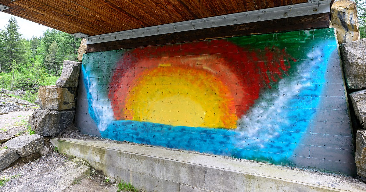 Vandals paint mural on historic Belton Bridge | Hungry Horse News