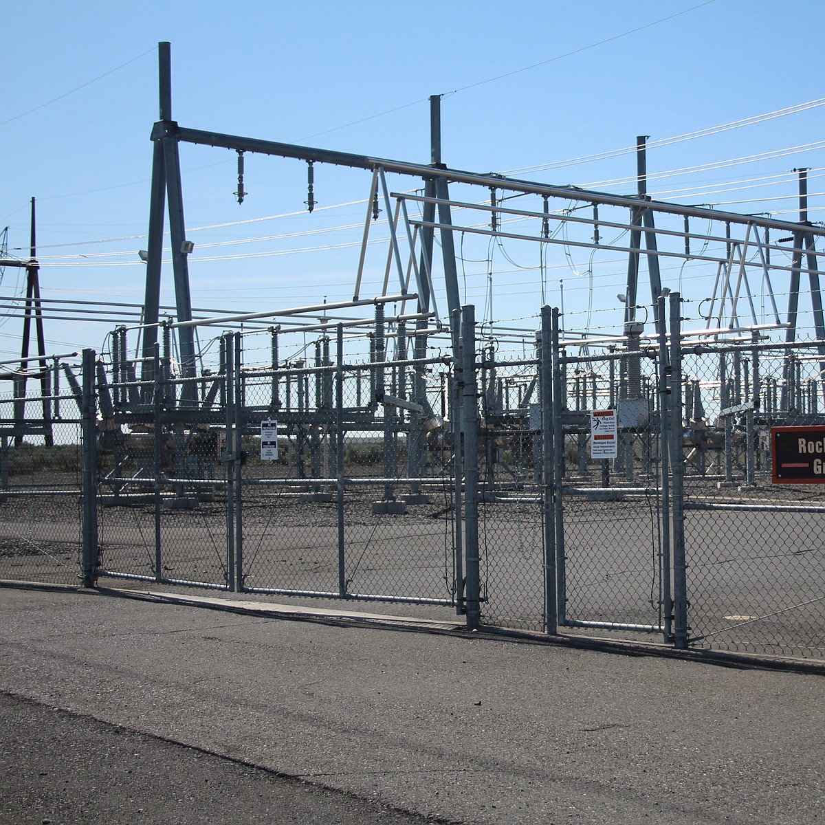 Energy report forecasts challenges without more energy sources, policy ...