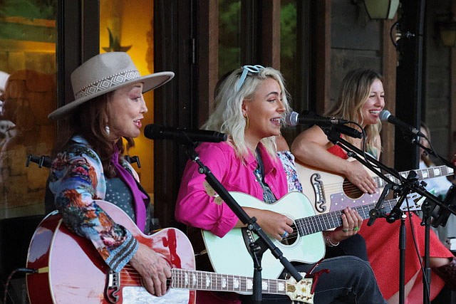 Local troubadour organizes Pam Tillis concert to benefit arts ...